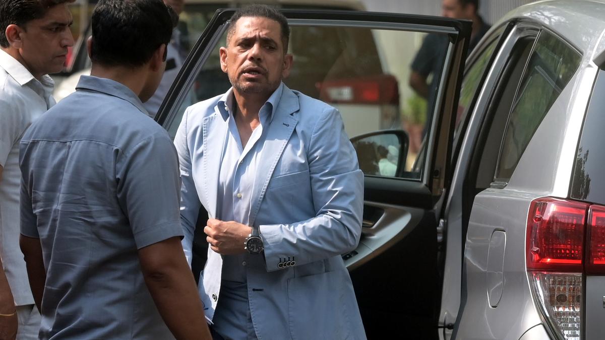 Robert Vadra appears before ED in Sanjay Bhandari case - The Hindu